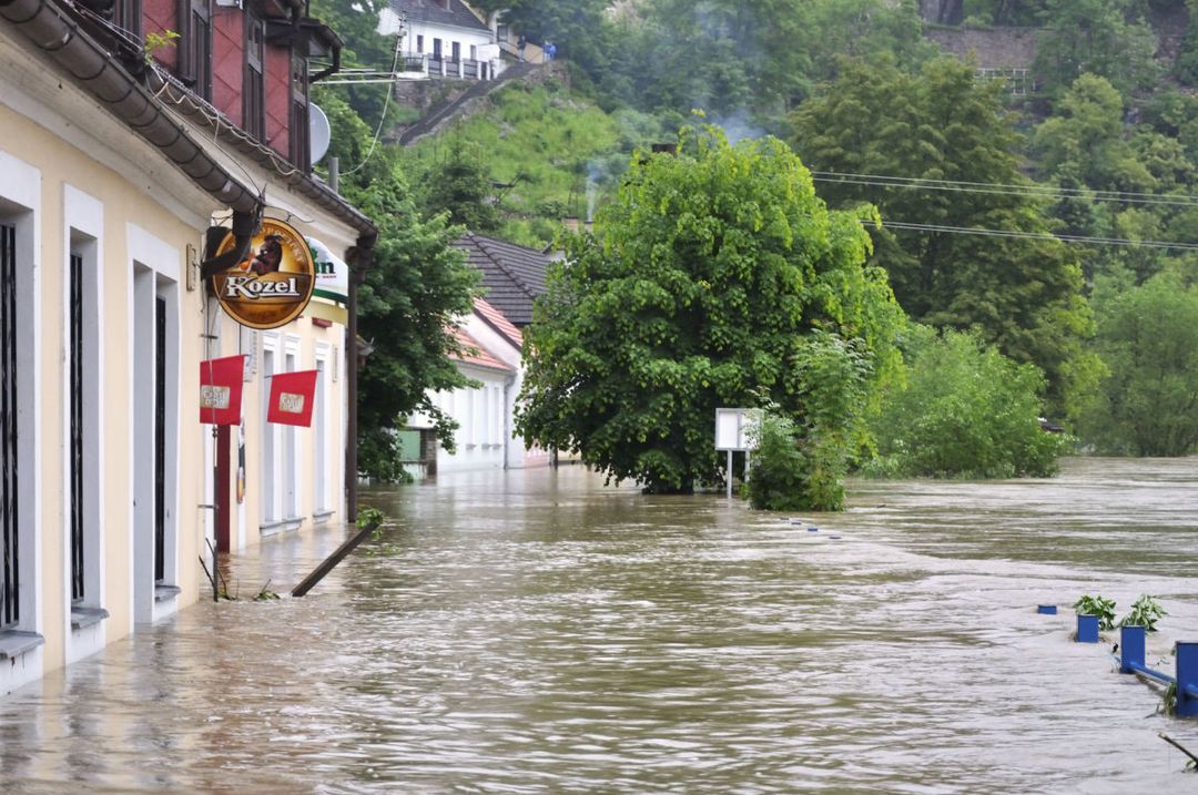 A Guide to Commercial Flood Insurance