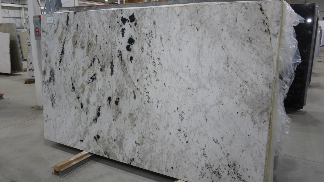 Monalisha 3cm | Granite Slabs For Sale | AP Marble & Granite