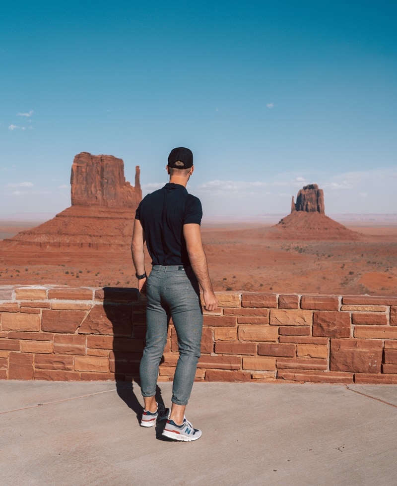 JonnyFoe - Travel the world with Jonny