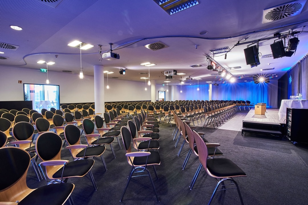 Veranstaltungen, Seminare und Feiern im forum M