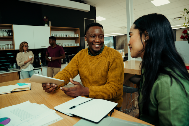 Emotional Intelligence in the Workplace: How to Develop and Apply EI ...