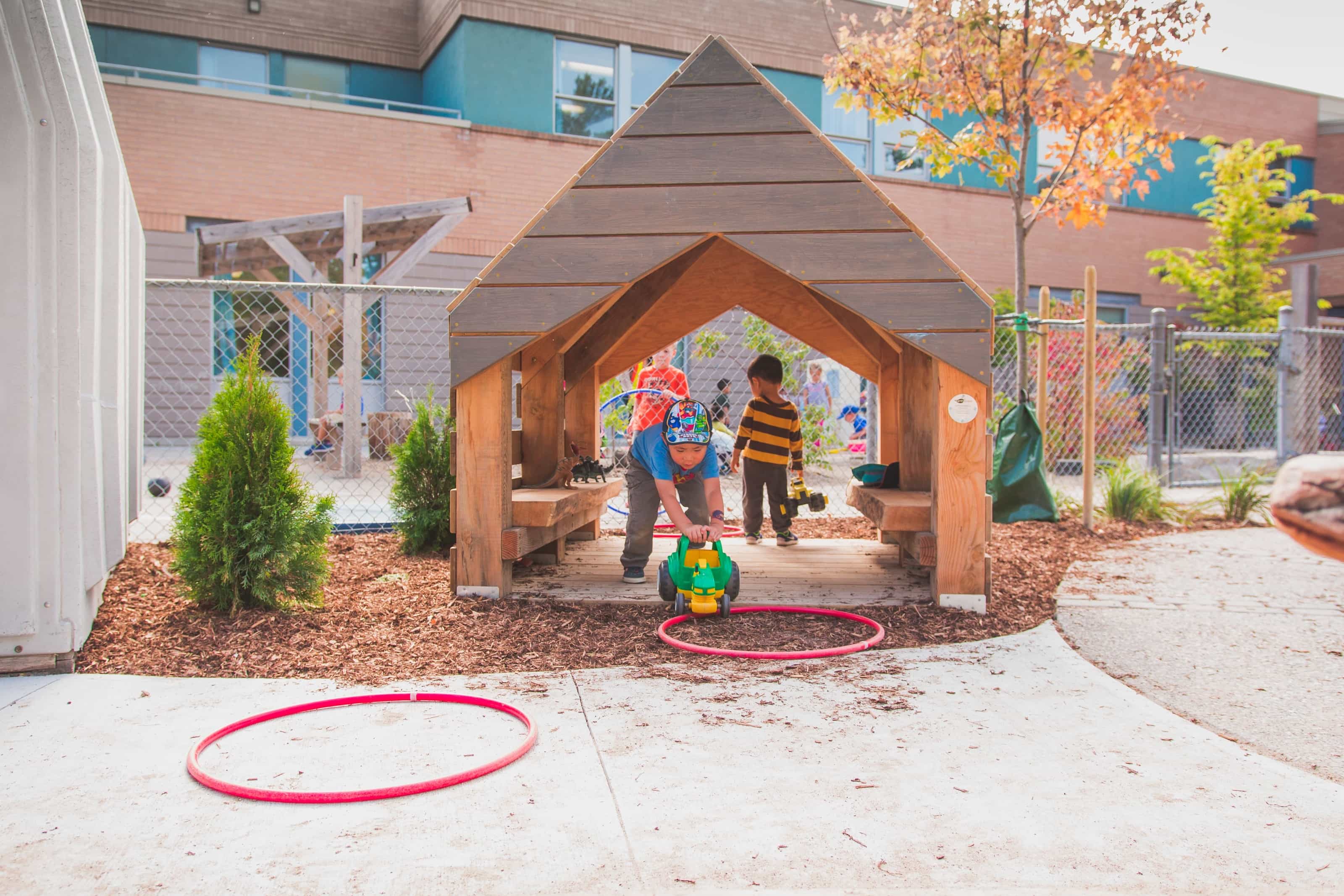Wooden & Natural Play Structures for Playgrounds and Parks | Park N Play