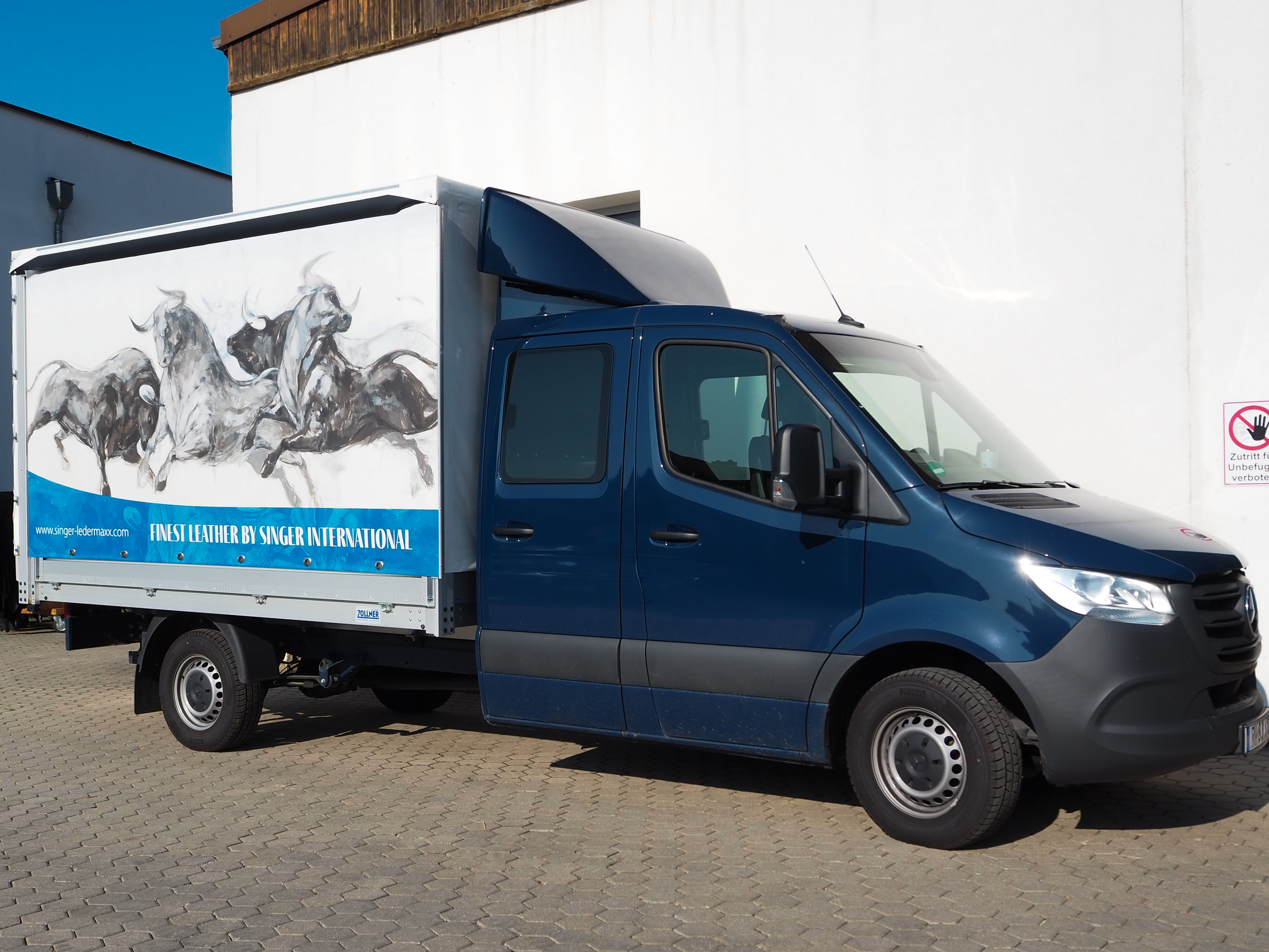 Singer International