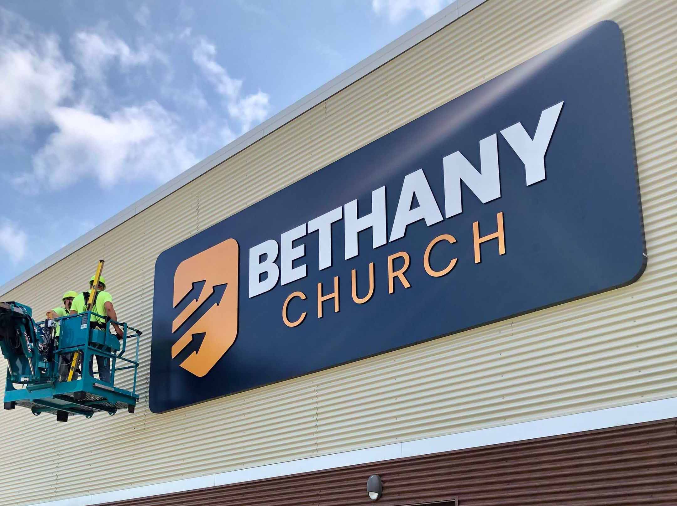 Sign Installation Service | La Crosse Sign Group