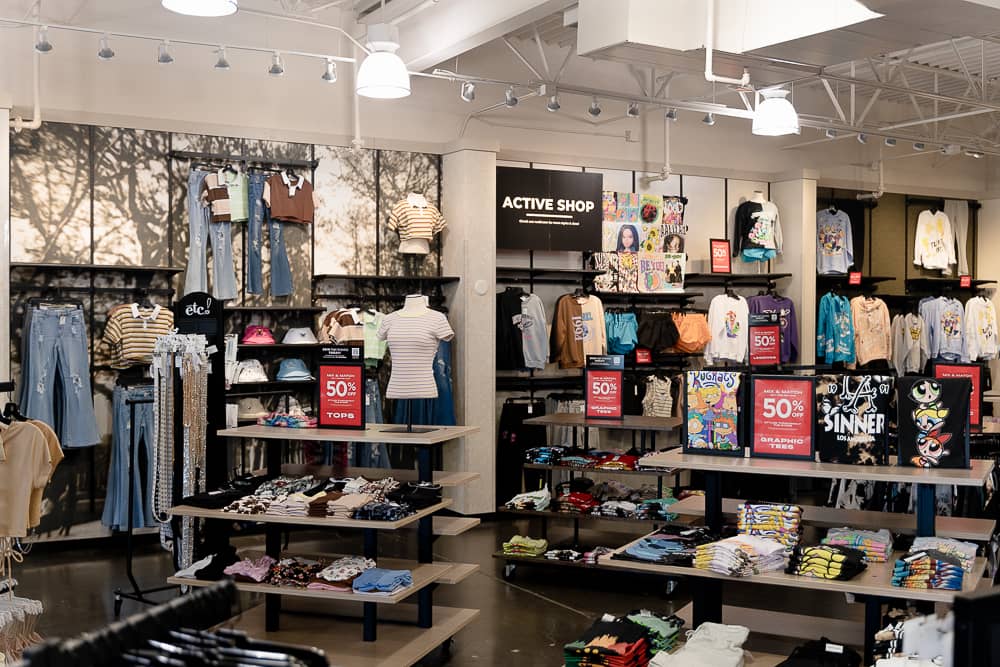 Home | The Mountain Mile Mall