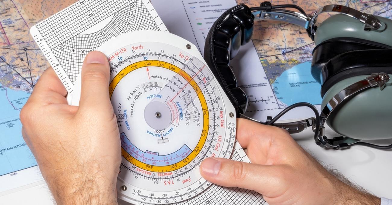 Best Degrees For Becoming A Pilot | SkyTough