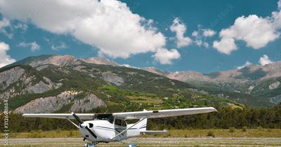 Jets Vs Airplanes: Comparison List of Differences | SkyTough