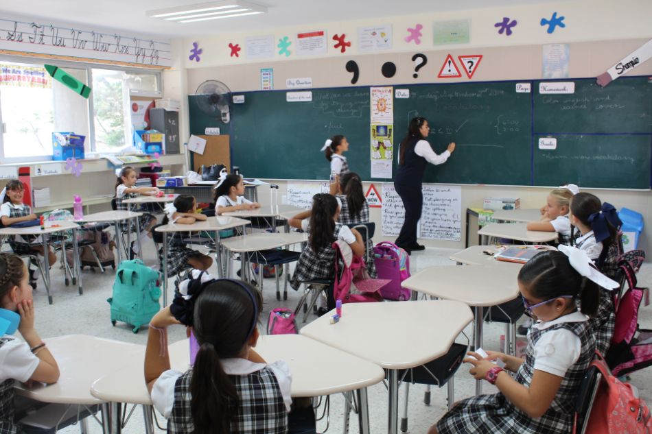 Instituto Cumbres León