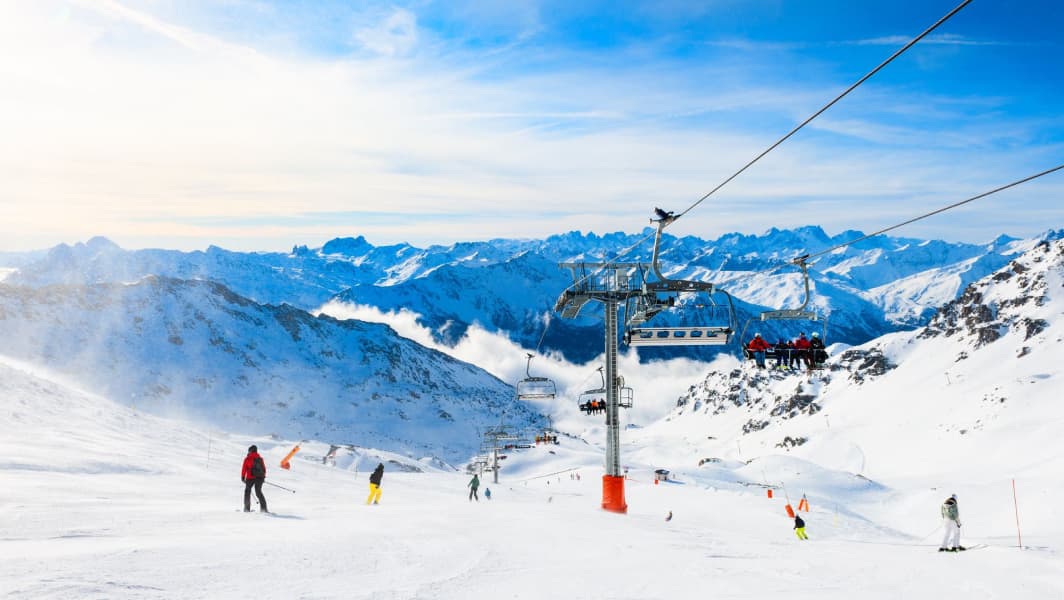 Nelson Travel | Safari, Ski & Sail Holidays