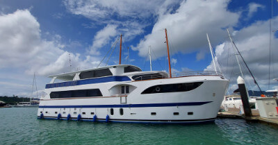 Best Houseboat Motors | LakeWizard