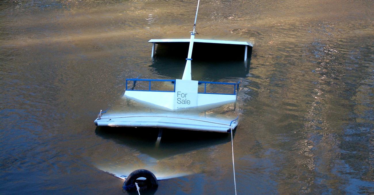 How Much Is Houseboat Insurance | LakeWizard