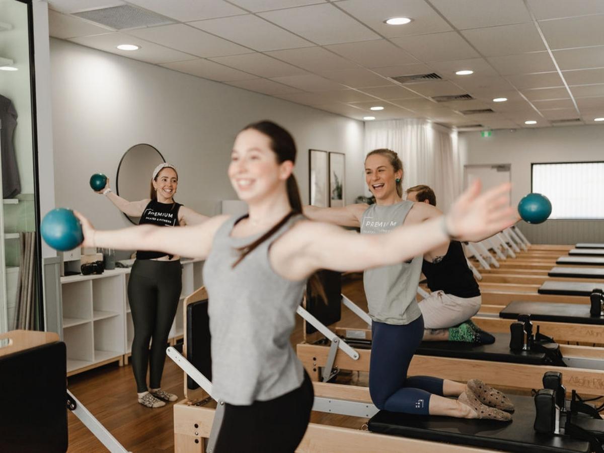 What do I wear/bring to a Jumpboard class?