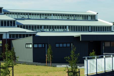 Lysaght Wall Cladding | Peak Manufacturing