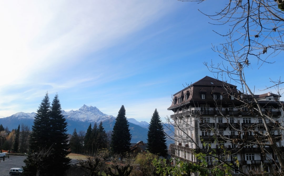 Villars Palace Academy | Hospitality & Leadership School | Official