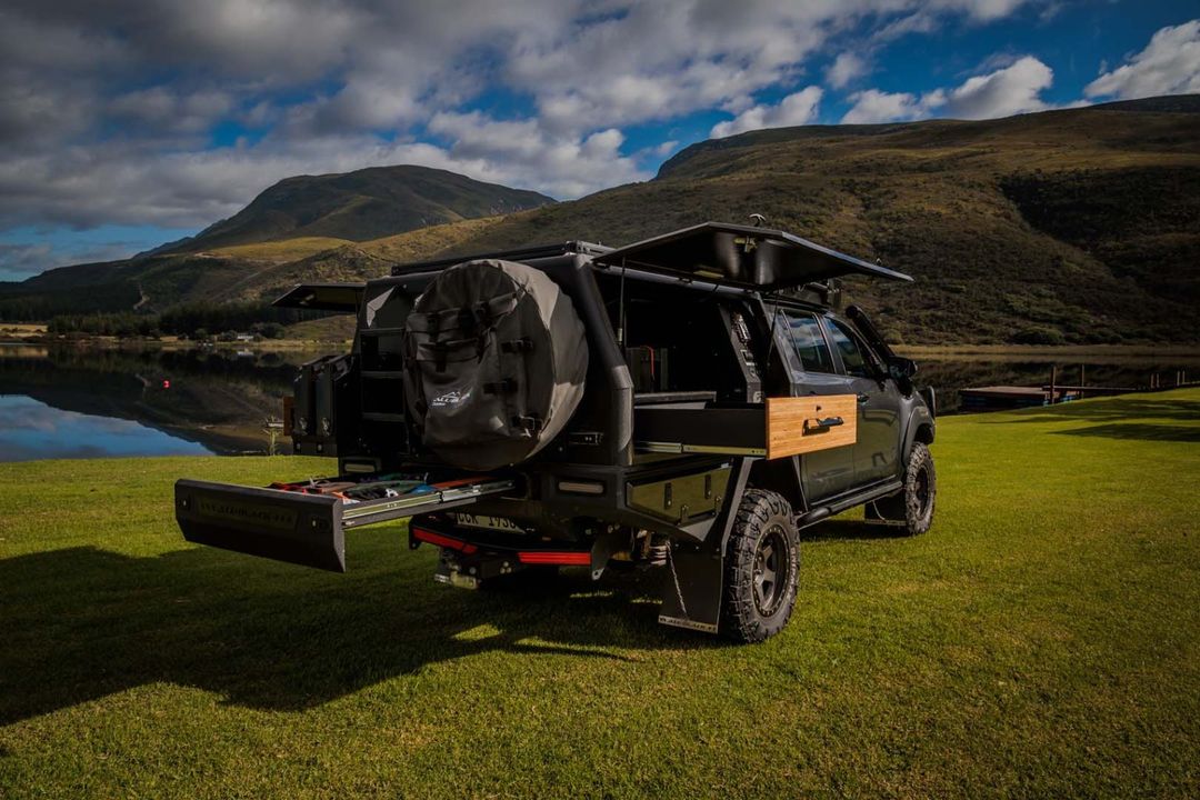 Outdoor Campers | Alublack Tray Gauteng