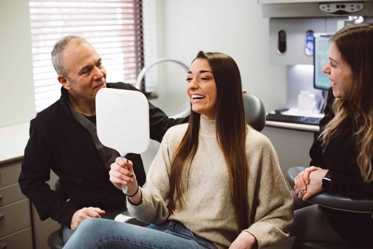 Visit Edgewood Dental Associates in Pittsburgh, PA