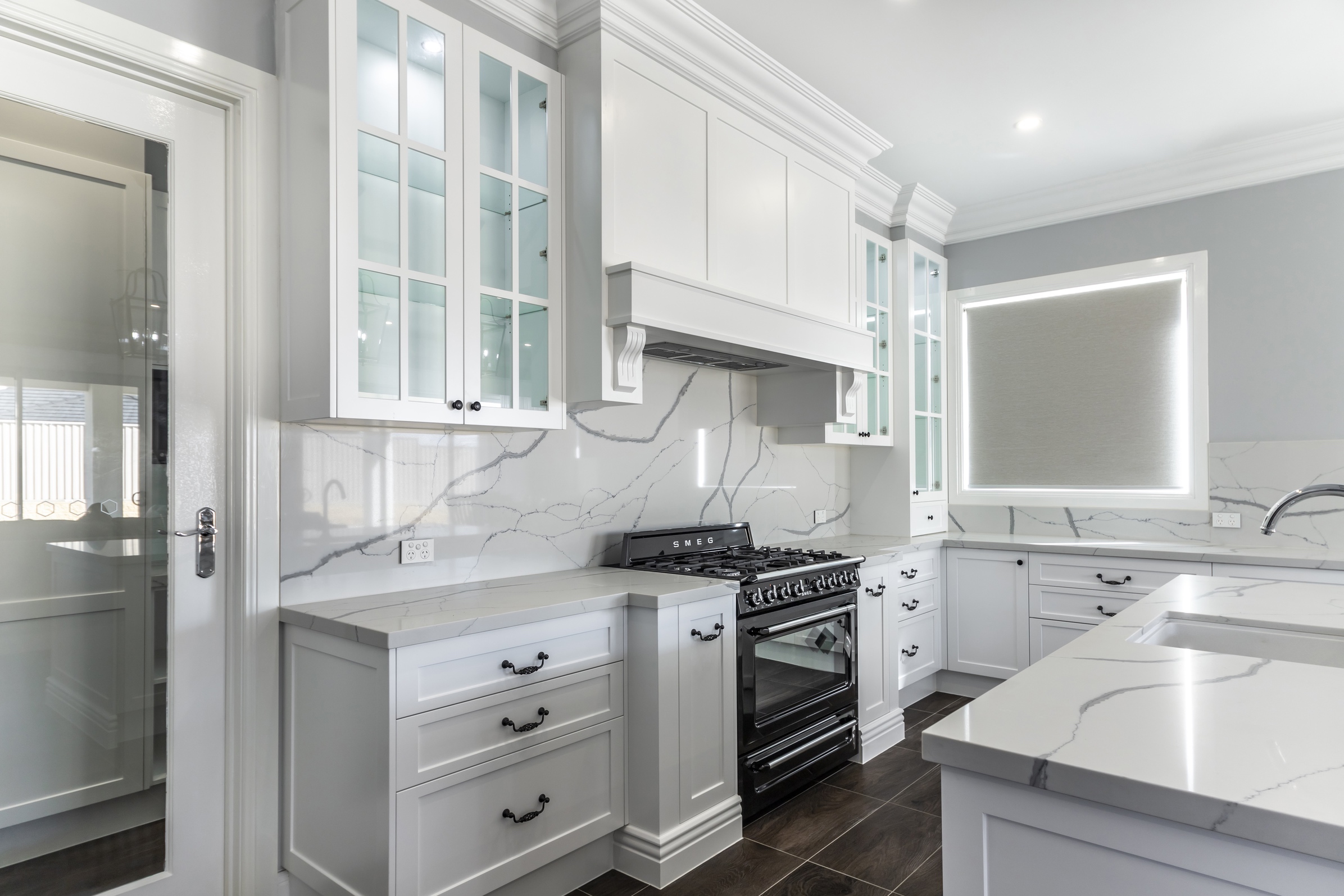 HARRINGTON GROVE | Showcasing Exceptional Kitchen & Joinery Projects ...