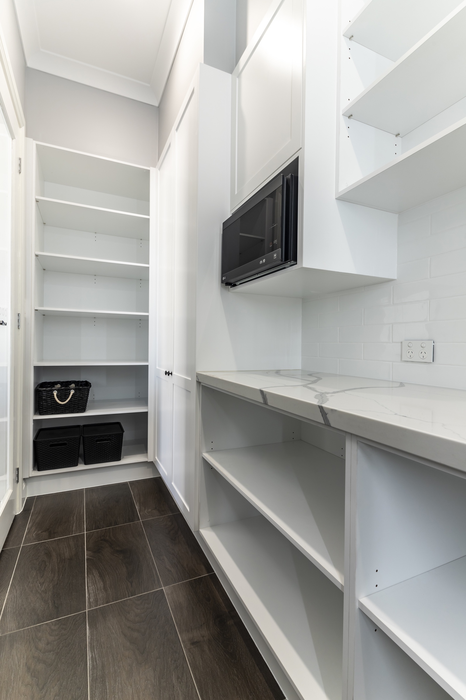 HARRINGTON GROVE | Showcasing Exceptional Kitchen & Joinery Projects ...
