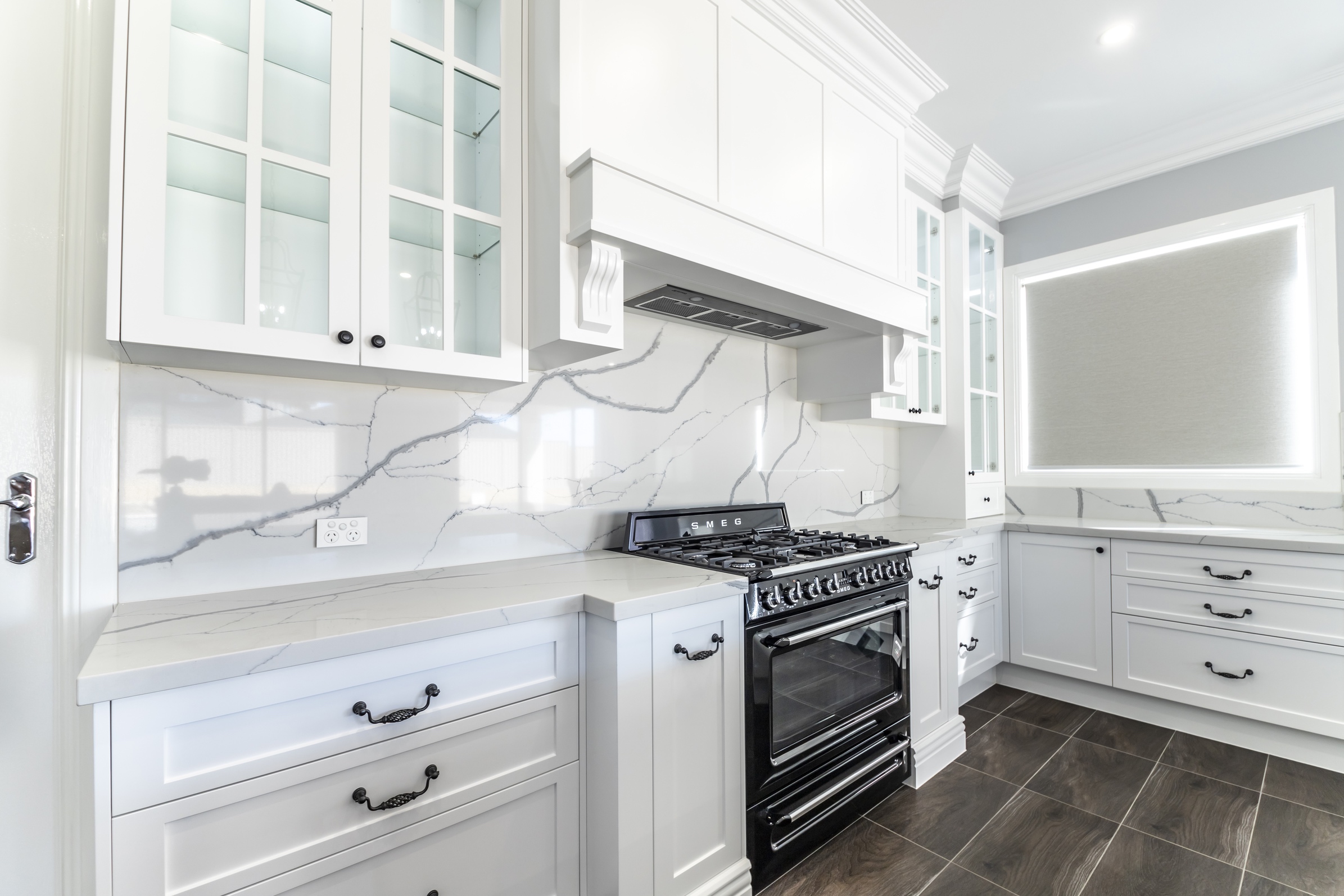 HARRINGTON GROVE | Showcasing Exceptional Kitchen & Joinery Projects ...