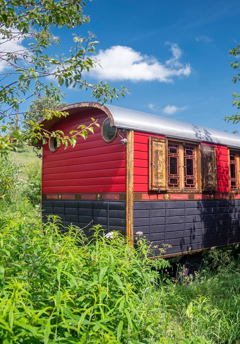 Roulotte Retreat – Accommodation