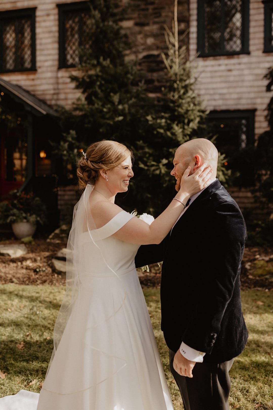 Winter Deer Mountain Inn Wedding with Ashley and Jeff — Nicole Nero Studio