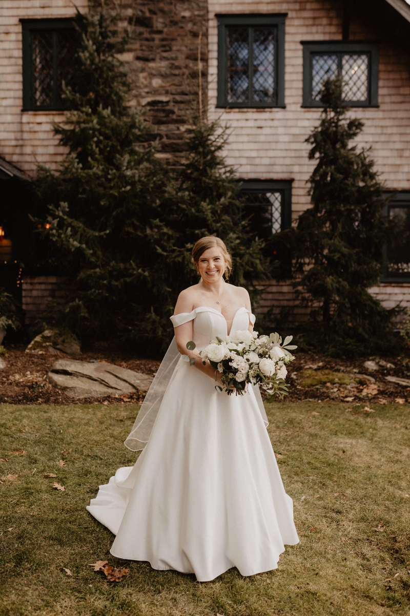 Winter Deer Mountain Inn Wedding with Ashley and Jeff — Nicole Nero Studio