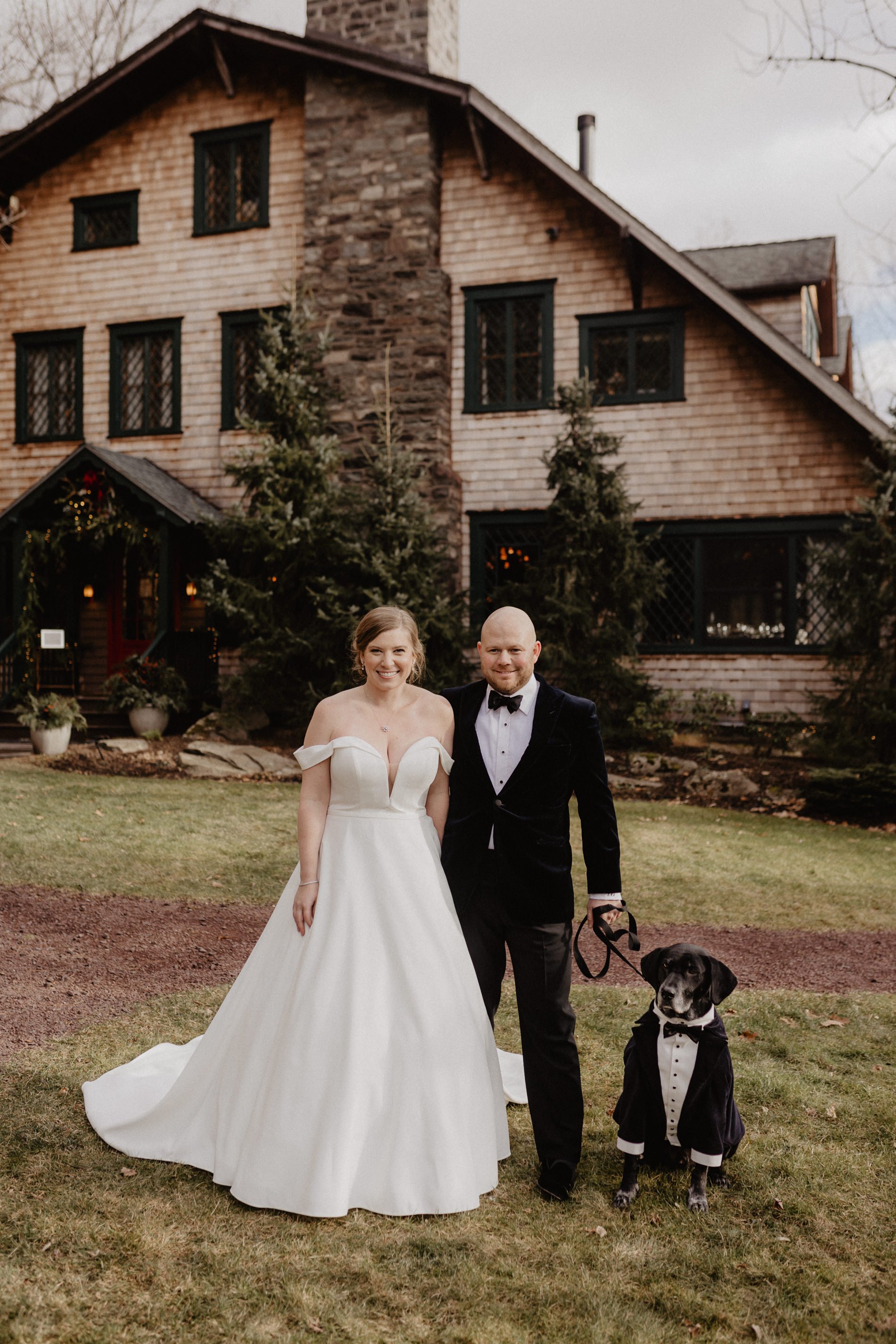 Winter Deer Mountain Inn Wedding with Ashley and Jeff — Nicole Nero Studio