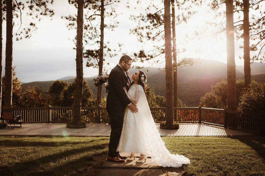 Onteora Mountain House Weddings | Nicole Nero Studio