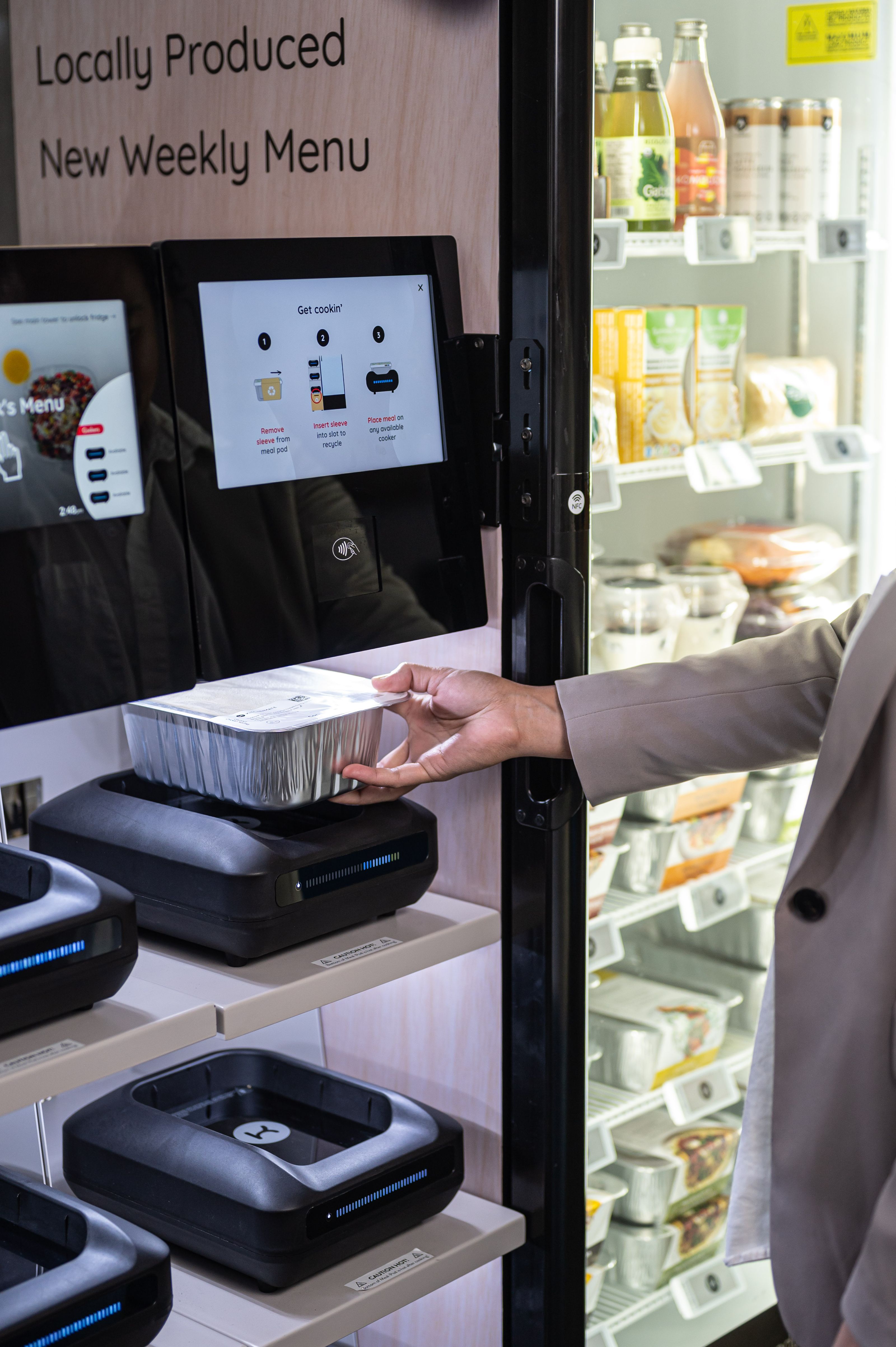 24/7 on-site food service for modern workplaces