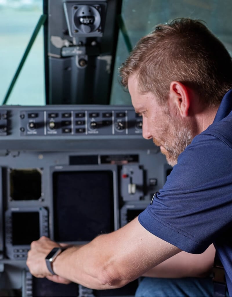 Maintenance & Avionics