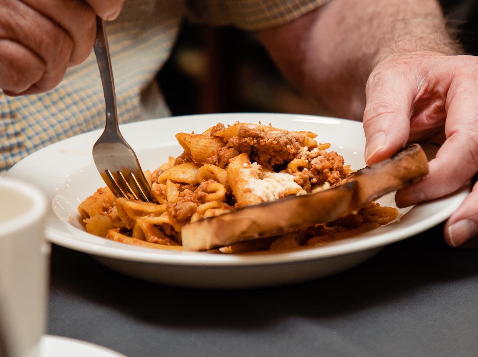 Parkville Manor - Dining