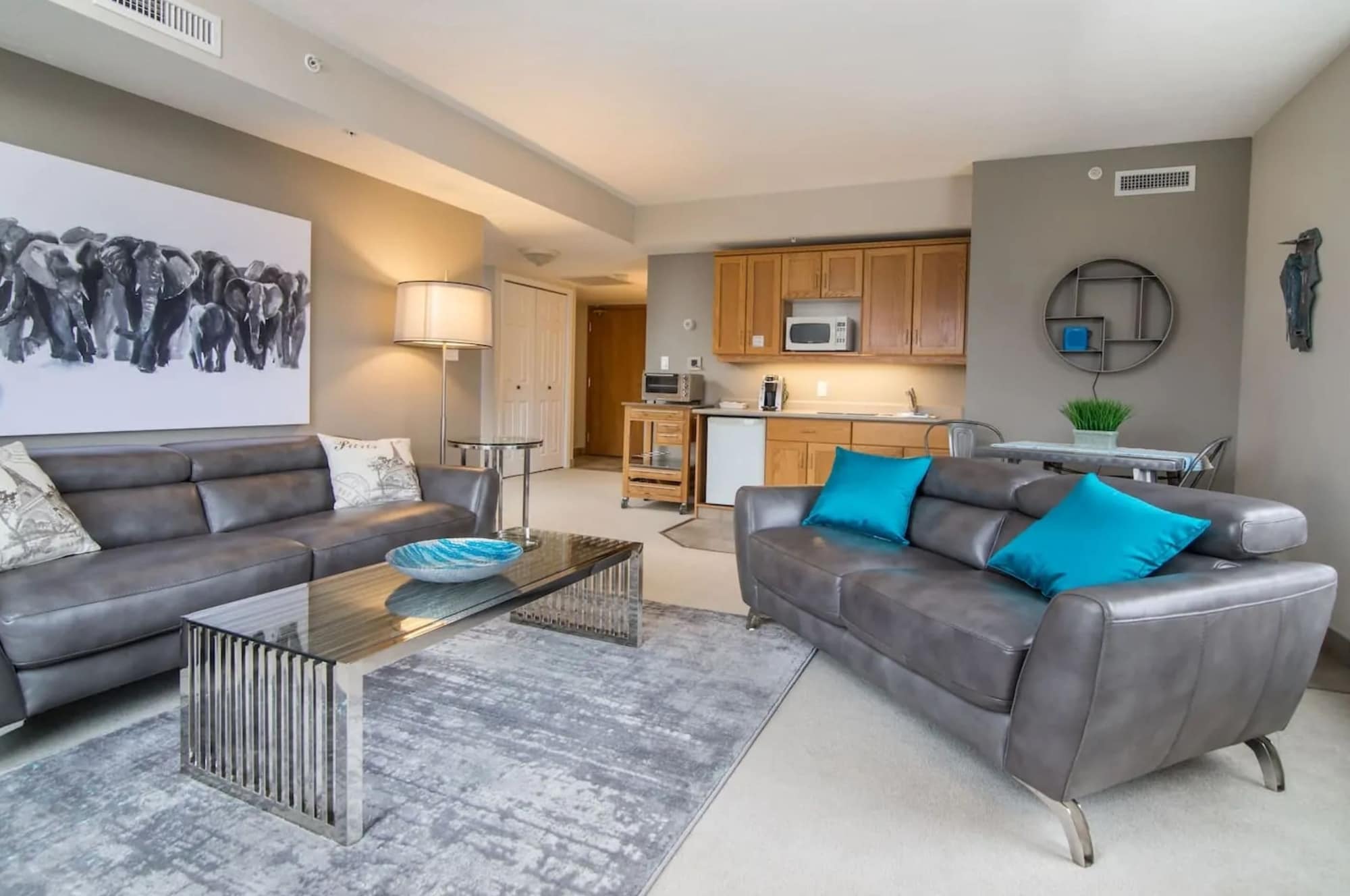 Parkville Manor: The Right Fit For Saskatoon Senior Housing