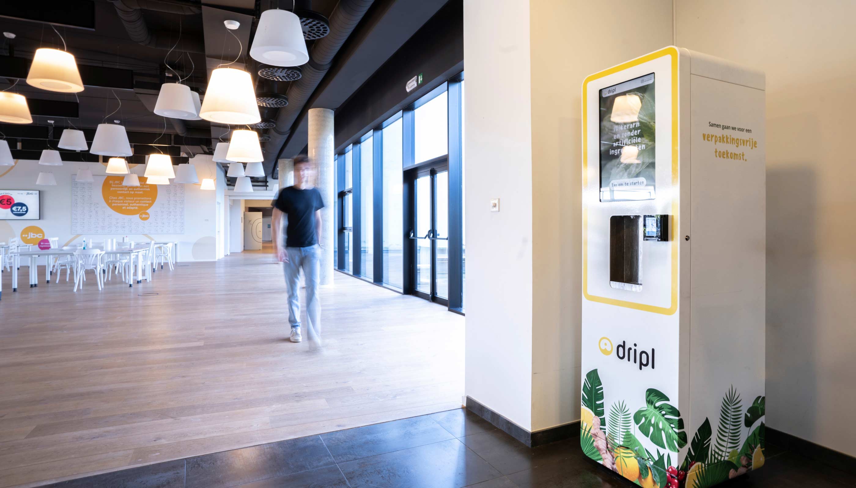 addmore = digital experience studio