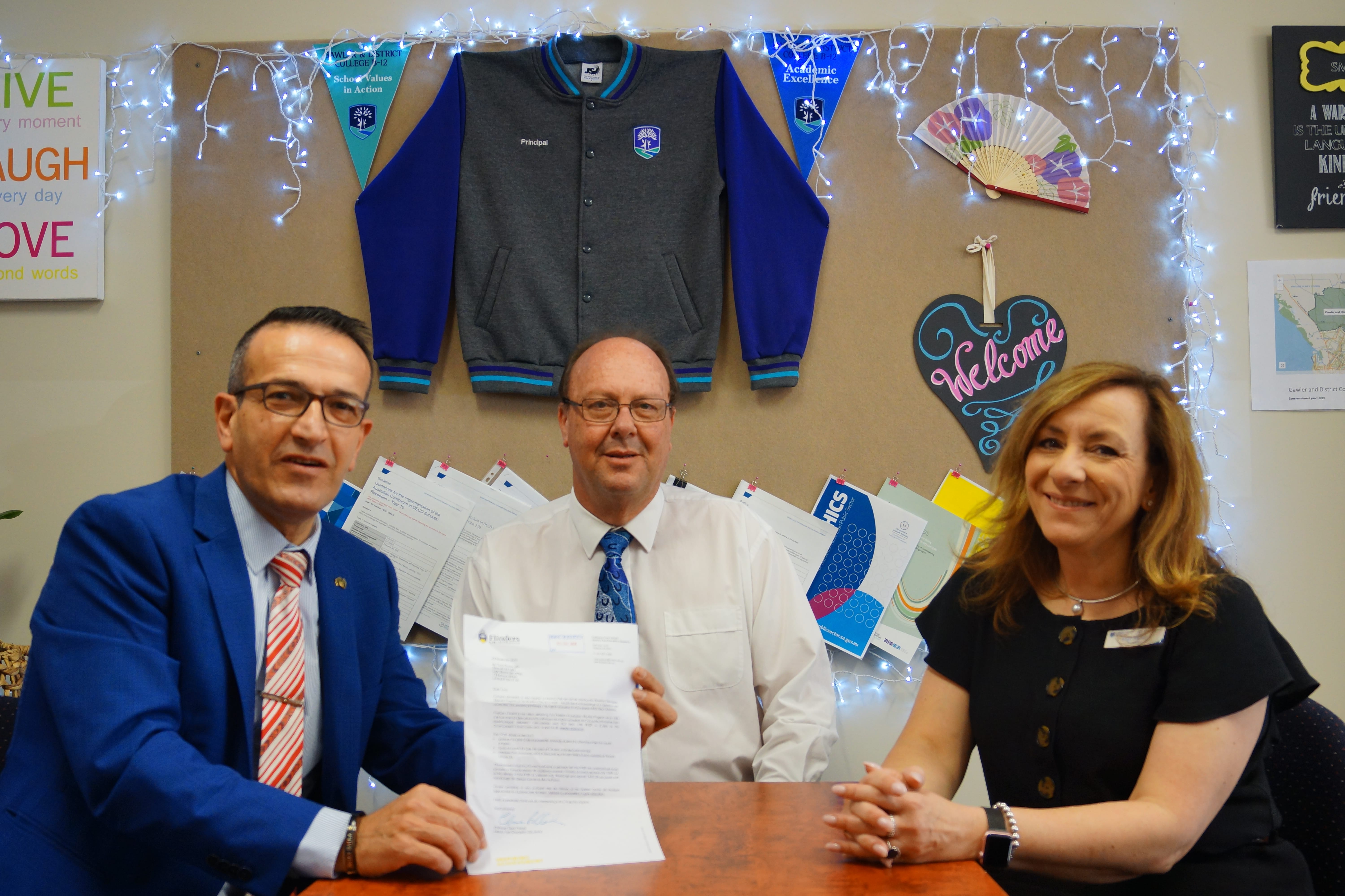 Flinders Boosts Local University Options | Tony Piccolo MP