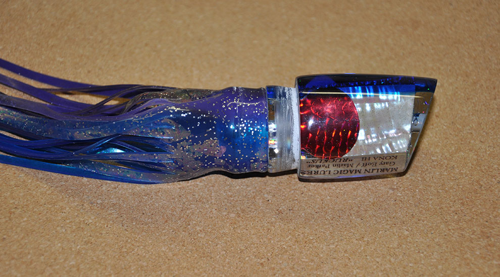 How to Skirt a Trolling Lure Two Ways