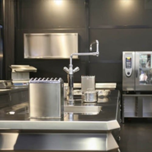 Custom Stainless Steel Fabrication | Aero Manufacturing