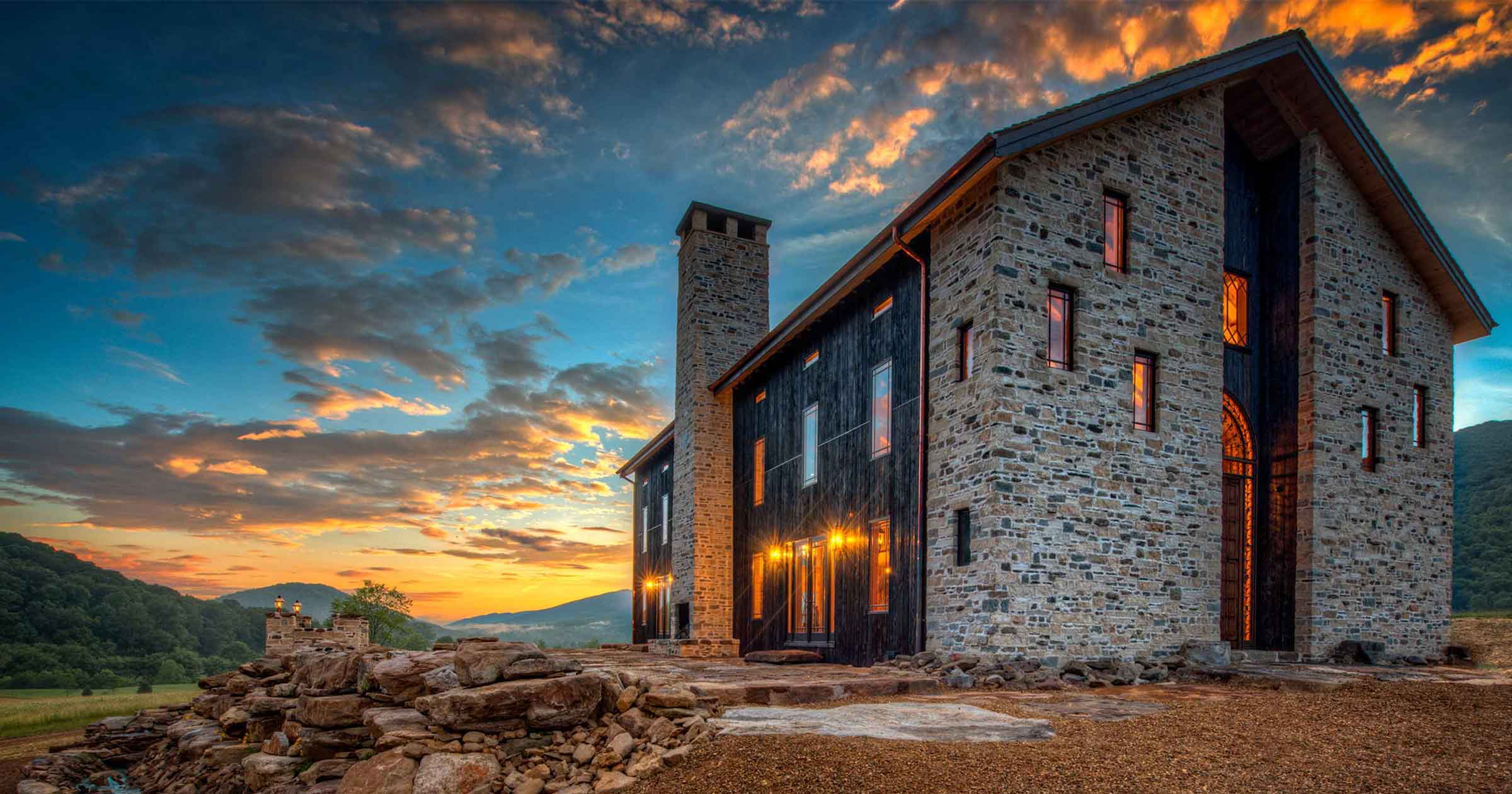 Crooked River Wedding Venue - Hiltons, VA