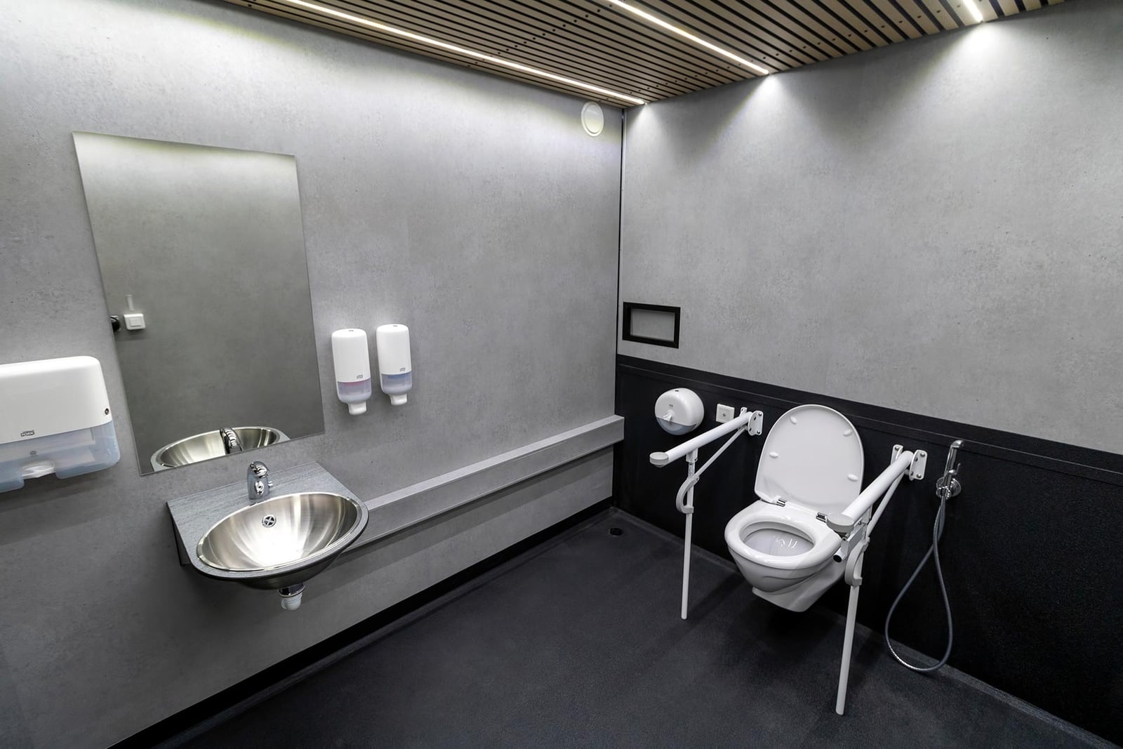 Accessible toilet house with urban design