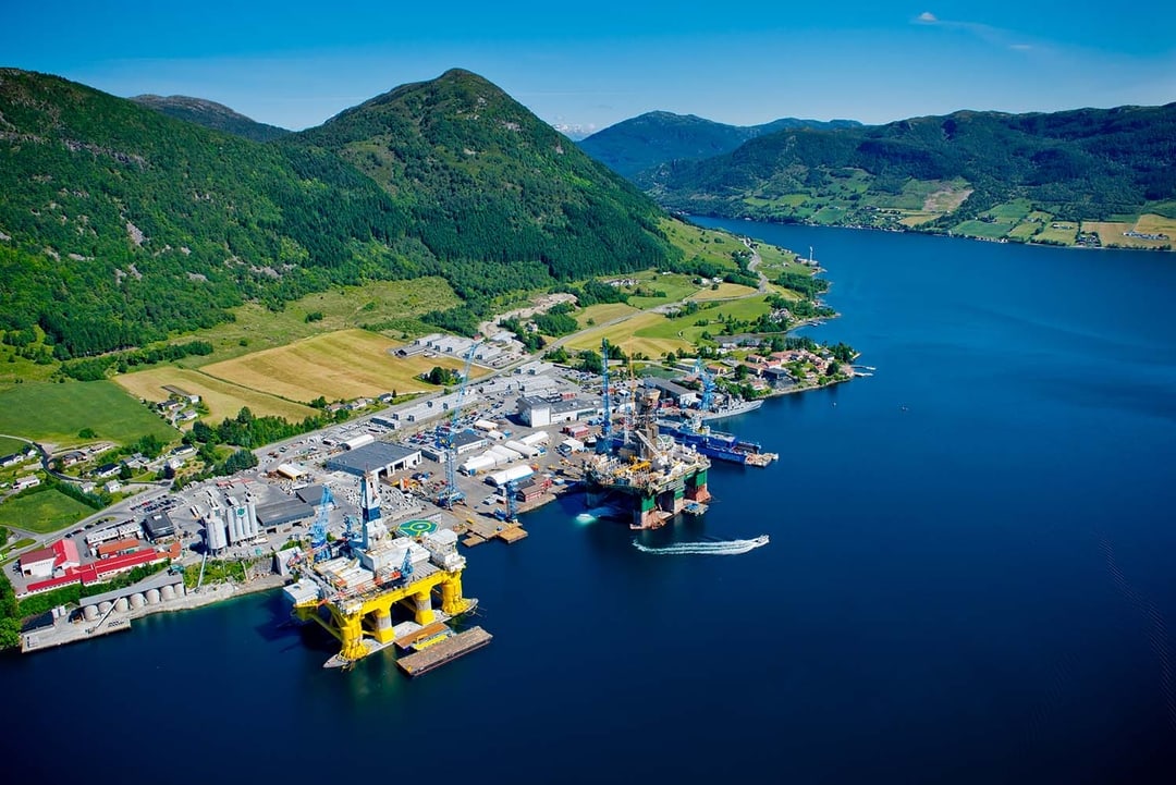 Transocean Spitsbergen – Installation of the world’s first Hybrid Power ...