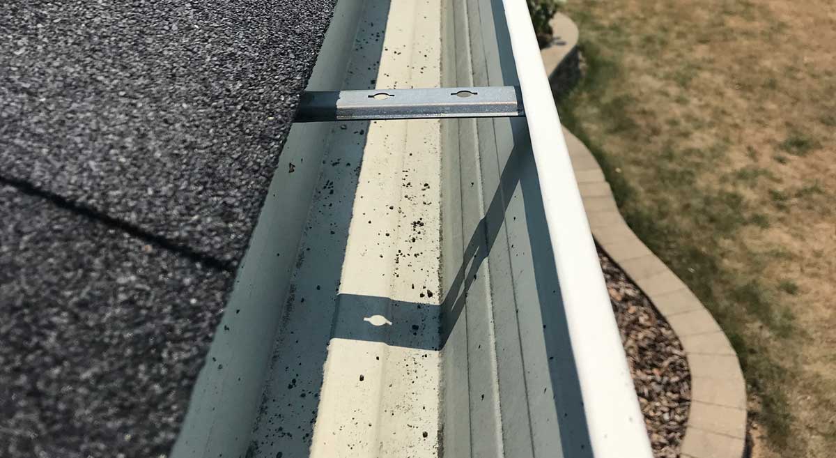 Gutter Cleaning in Grand Forks, ND | Up North Window Cleaning