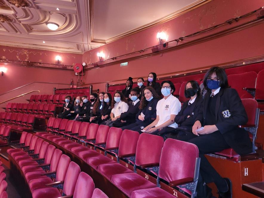 News & calendars | St Thomas More Language School