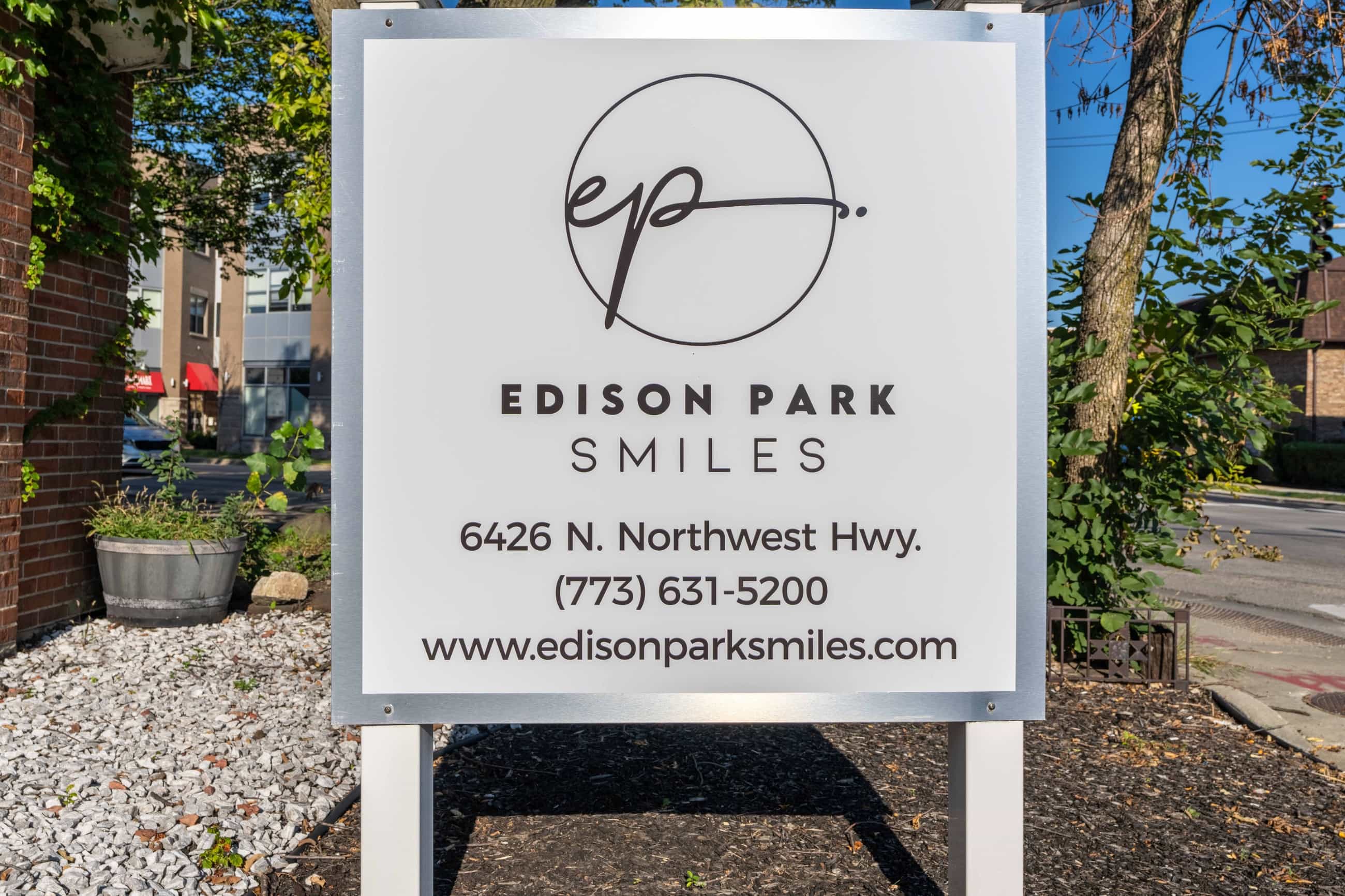 About Us - Dentist Edison Park IL | Edison Park Smiles