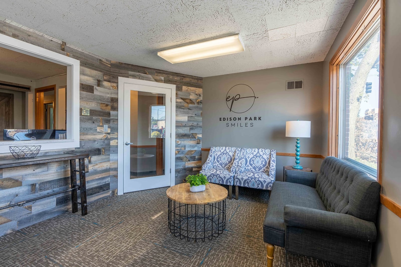 About Us - Dentist Edison Park IL | Edison Park Smiles