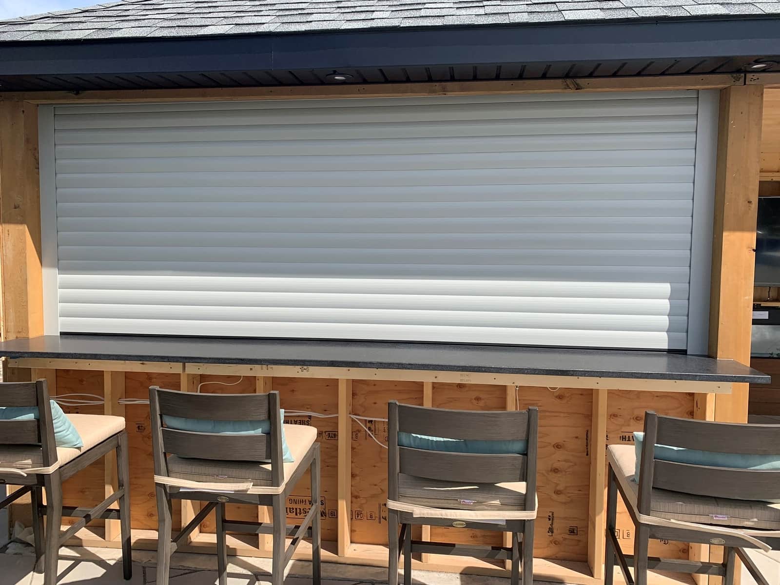 Rolling Shutters | zendoors