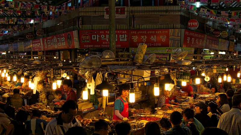 Gwangjang Market, Seoul - What to eat, when to go, and more