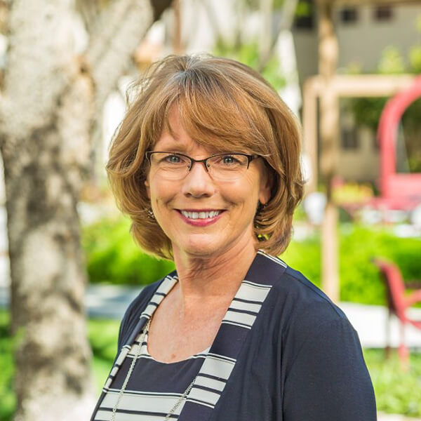 Royal Oaks | Senior Living Team