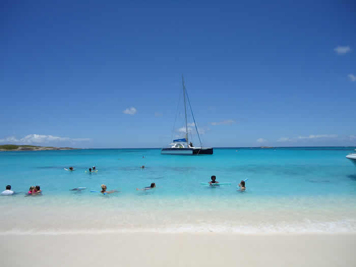 Learn about Tintamarre Island in St. Martin & St. Maarten