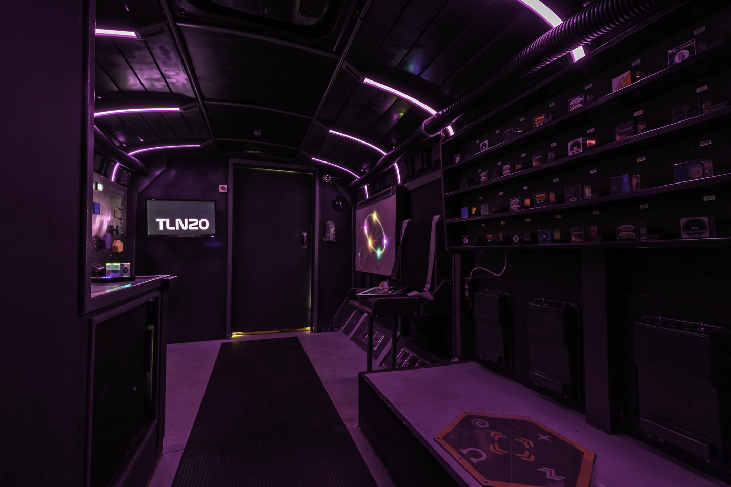 Beat The Bus | Escape Bus