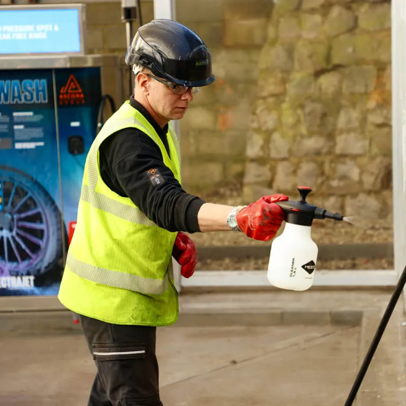 Jet Wash Bay Valeting