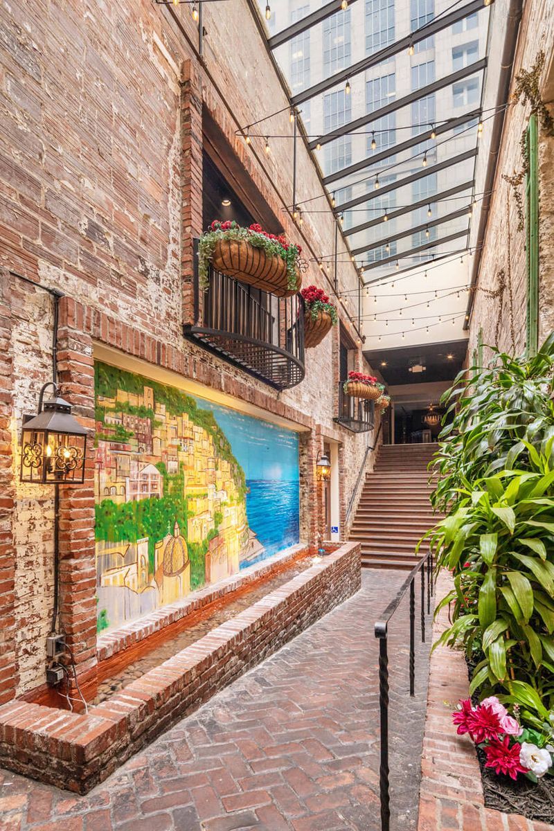 Amalfi Cucina & Mercato -Atlanta Italian Restaurant